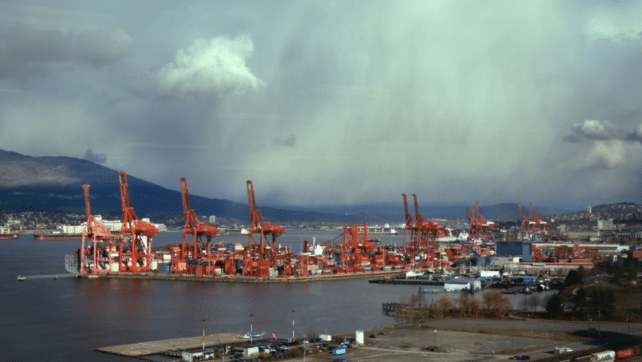 Government of Canada Prohibits Russian Ships and Fishing Vessels from ...